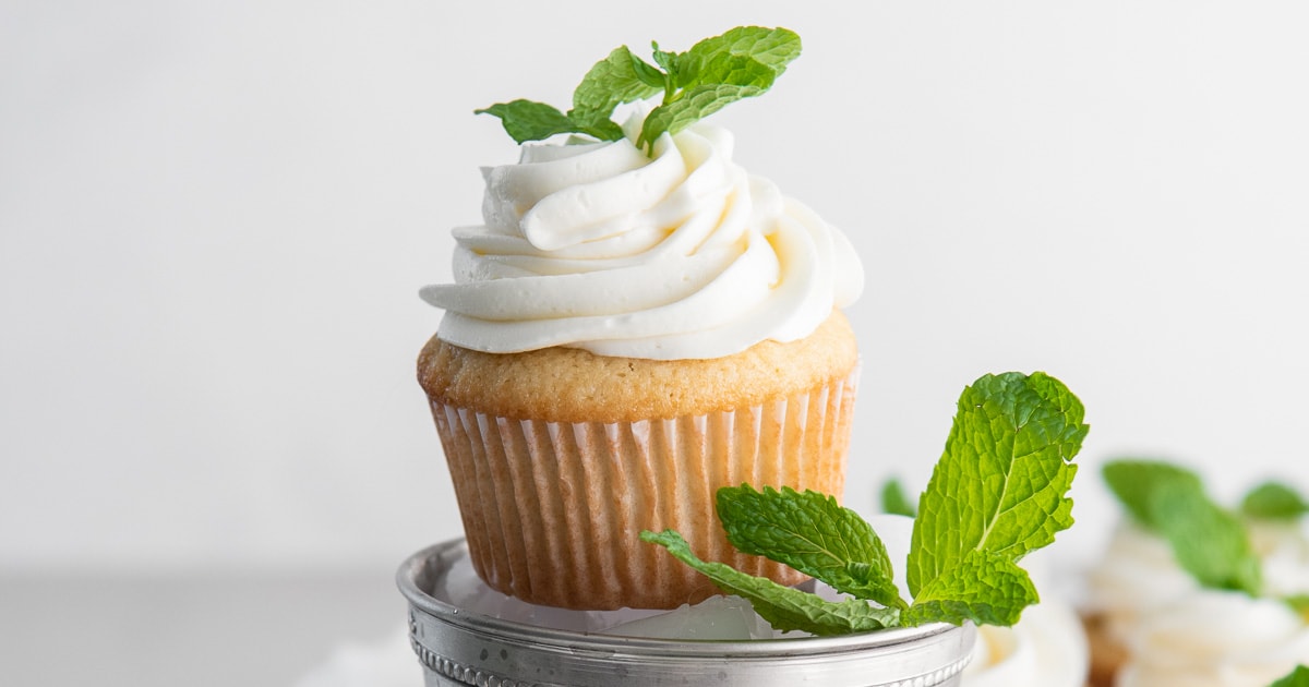 Kentucky Derby Mint Julep Cupcakes If You Give A Blonde A Kitchen