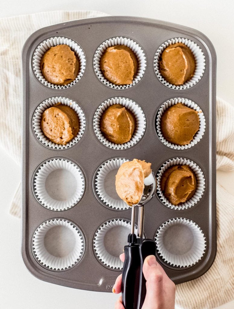 Gingerbread Cupcakes – If You Give a Blonde a Kitchen