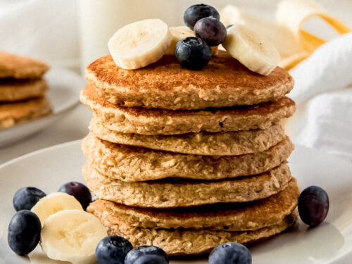 Healthy Banana Oatmeal Pancakes