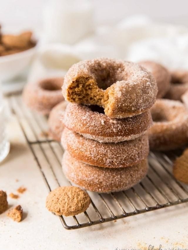 Gingerbread DonutsGingerbread Donuts – If You Give a Blonde a Kitchen