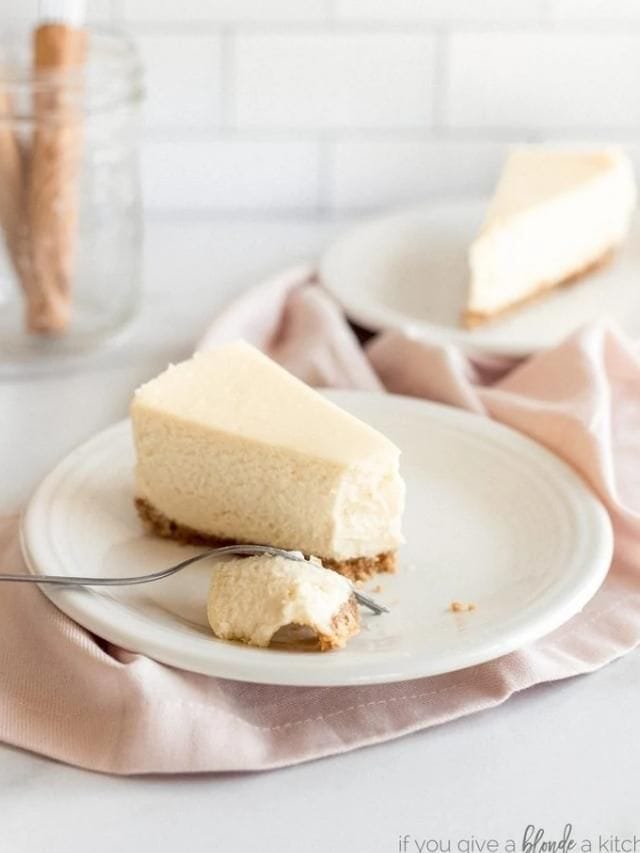 Easy Homemade Cheesecake RecipeHomemade Cheesecake Recipe – If You Give ...