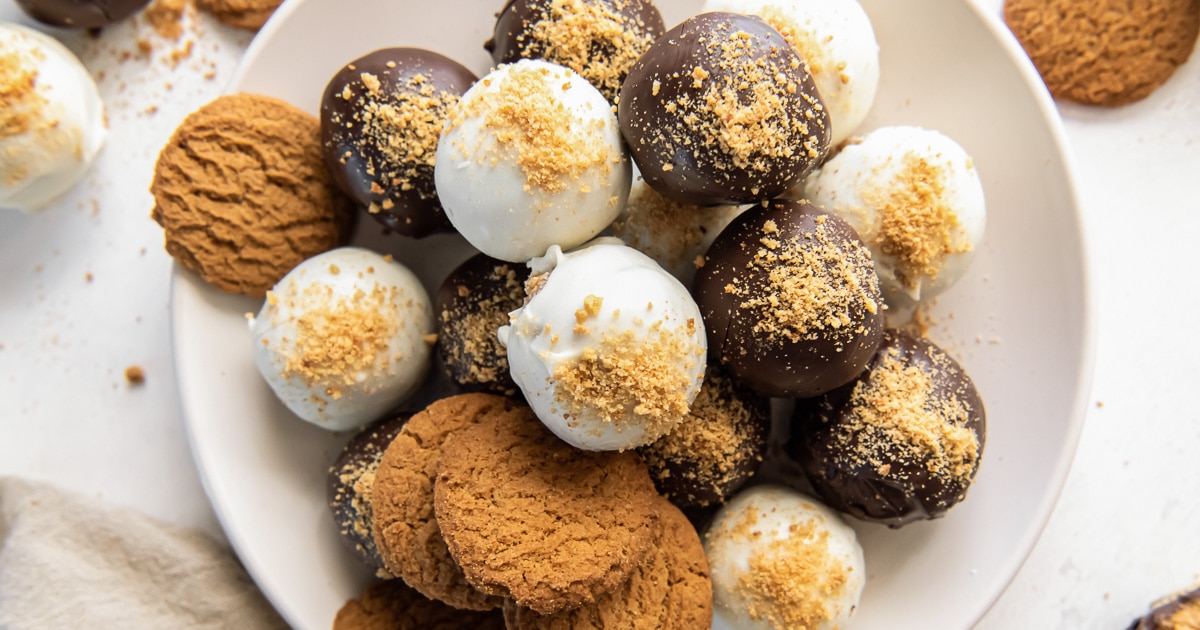 Easy Gingerbread Truffles – If You Give a Blonde a Kitchen