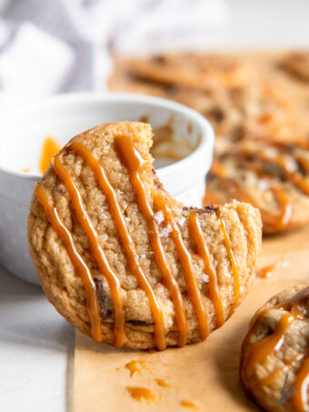 Chocolate Chip Caramel Cookies – If You Give a Blonde a Kitchen