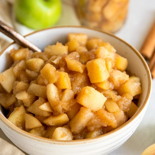 Easy Apple Compote with Cinnamon – If You Give a Blonde a Kitchen