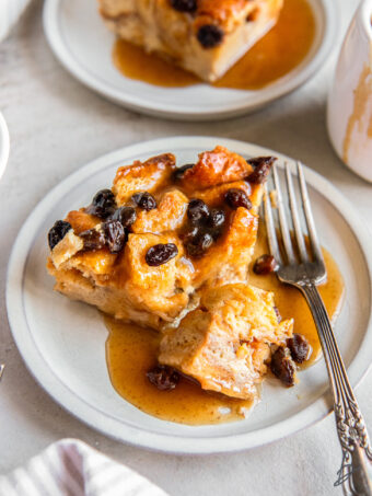 Irish Bread Pudding with Whiskey Sauce – If You Give a Blonde a Kitchen