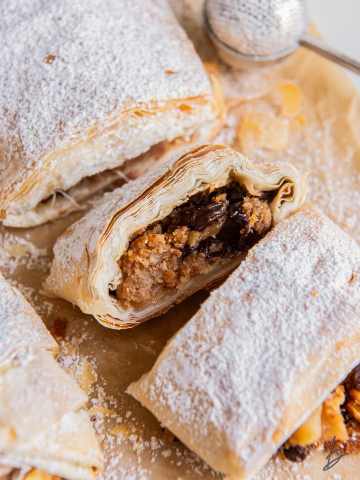 Apple Strudel – If You Give a Blonde a Kitchen