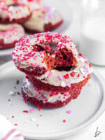 Baked Red Velvet Donuts – If You Give a Blonde a Kitchen