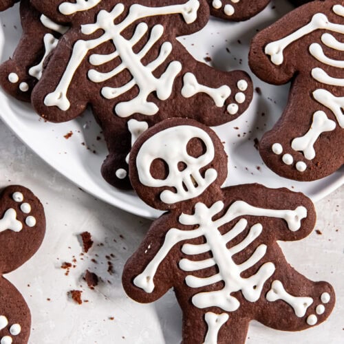 Skeleton Cookies – If You Give a Blonde a Kitchen